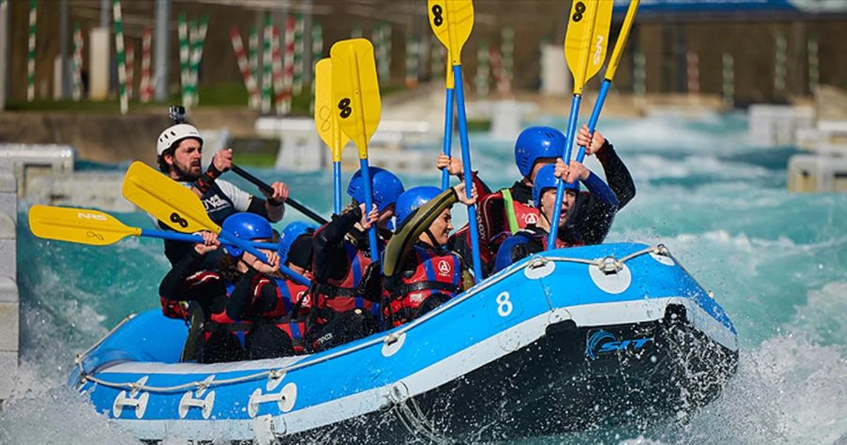 20 Unique Experiences In London That Turn A Trip Into A Story